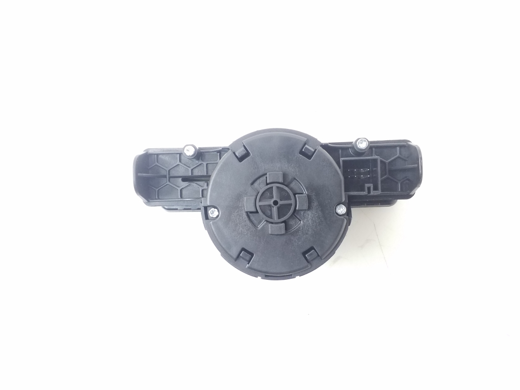 Used Mercedes Benz CLA-Class Light on switch A2049053103