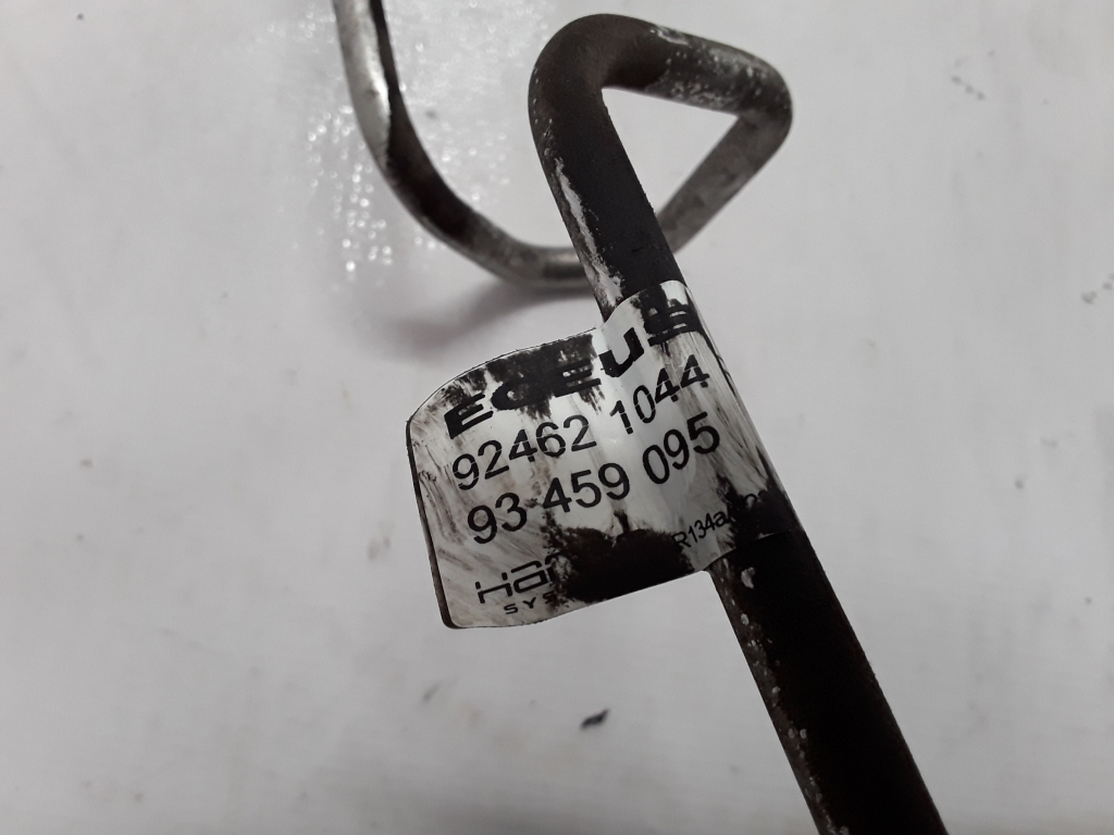 Used RENAULT Trafic Hose for air conditioning 924621044R