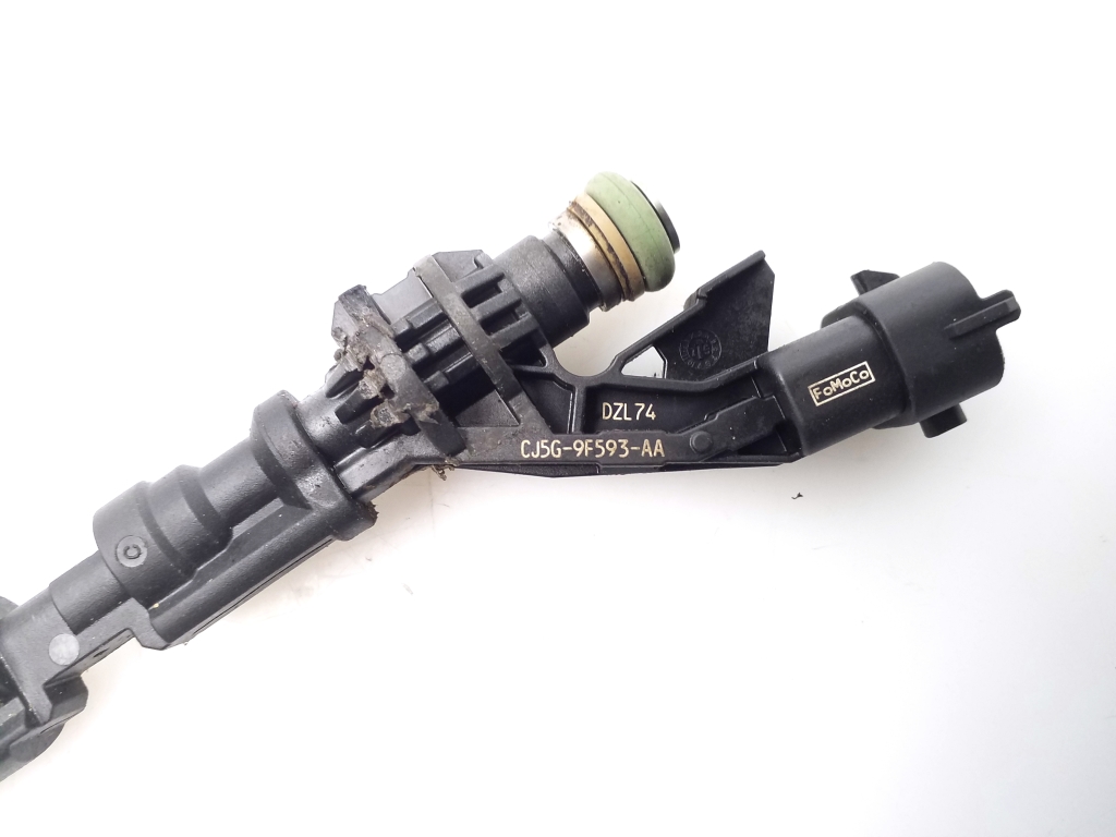 Used Ford Focus Fuel injector CJ5G9F593AA