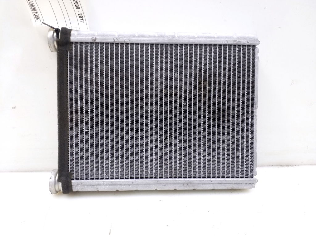 Used TOYOTA Urban Cruiser Interior shoulder radiator 8710752060