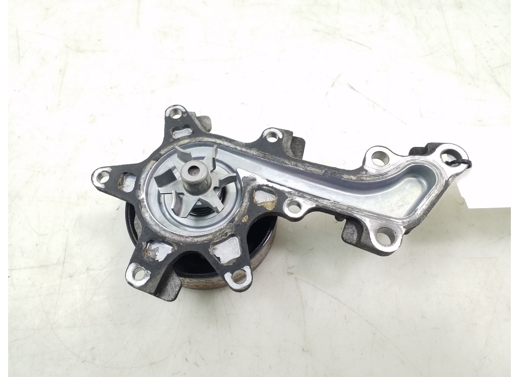 Used TOYOTA Urban Cruiser Water pump and its details 1610080004