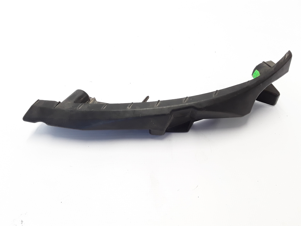 Used RENAULT Clio Front bumper bracket 8200289844