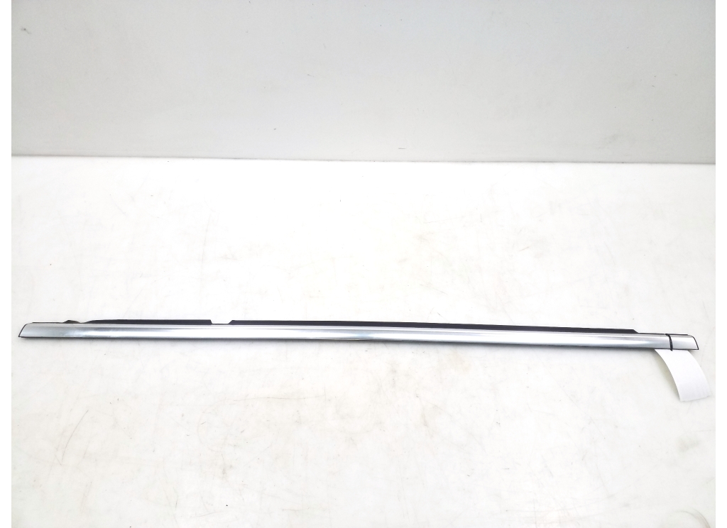 Used Mercedes Benz R-Class Rear side door strip to glass outer A2516905080