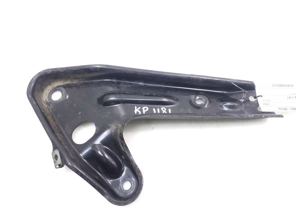 Used Mercedes Benz R-Class Front cross member bracket A2516280514