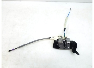 Naudotas Mercedes Benz A-Class Galinių šoninių durų užraktas A2047303635