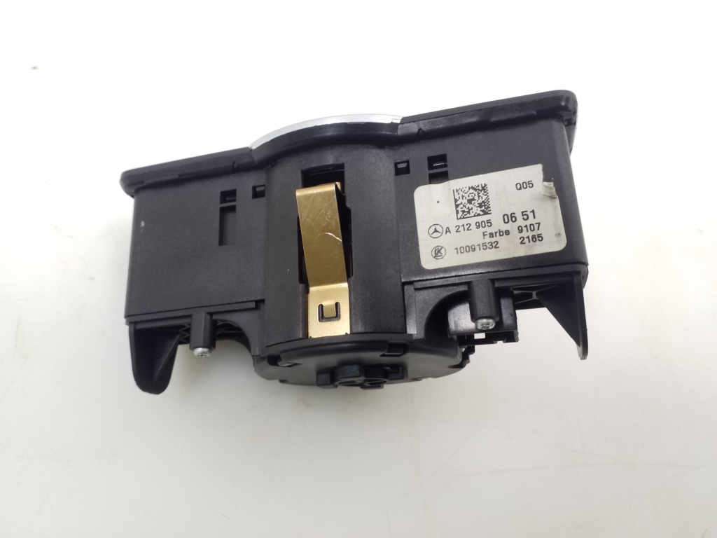 Naudotas Mercedes Benz A-Class Jungiklis šviesų įjungimo A2129050651