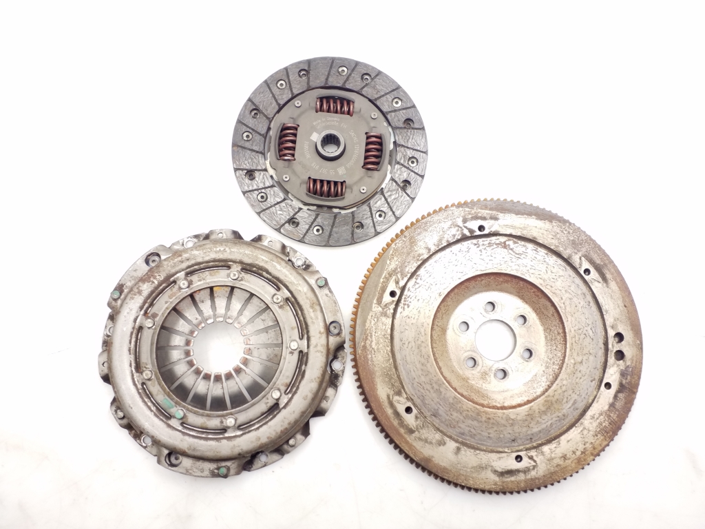 Used Opel Corsa Clutch and its parts