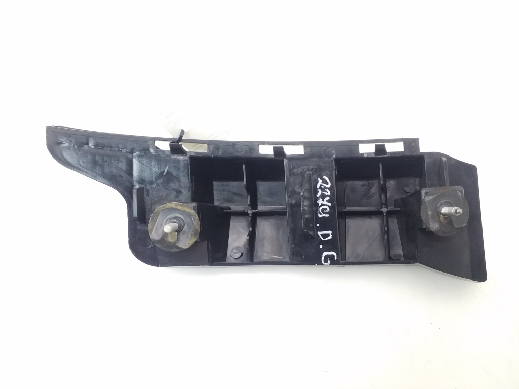 Naudotas Mercedes Benz C-Class Galinio bamperio laikiklis A2048800203