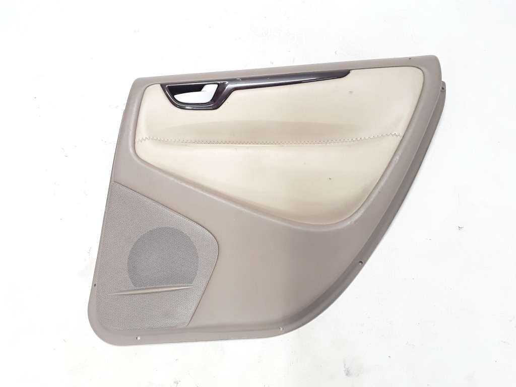 Used VOLVO XC70 Upholstery of rear side doors 39981291