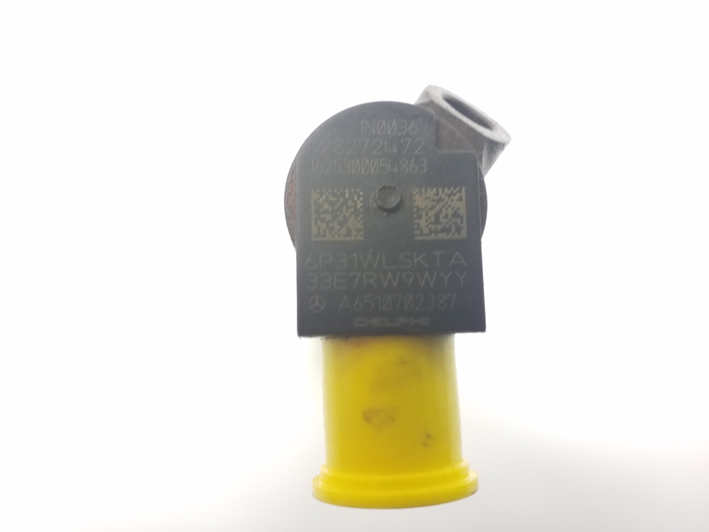 Used Mercedes Benz A-Class Fuel injector A6510702387