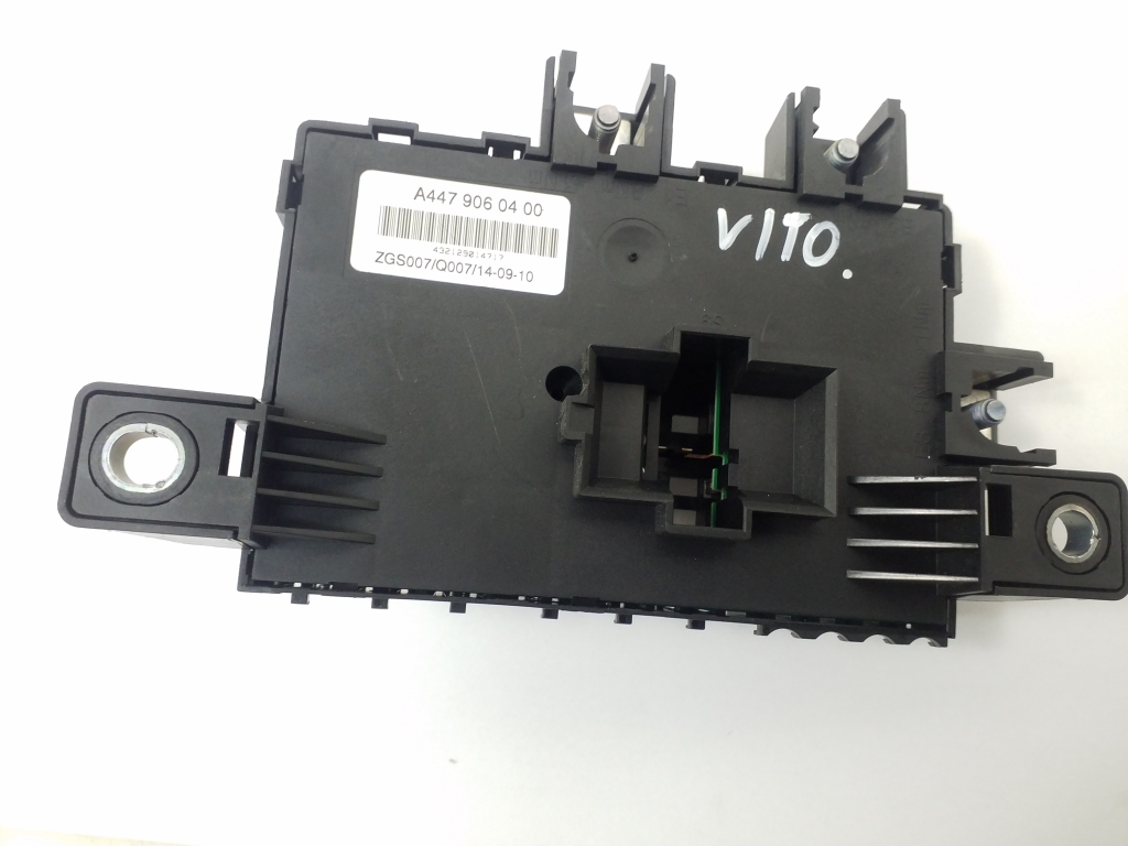 Used Mercedes Benz Vito Fuse box in the cabin A4479060400