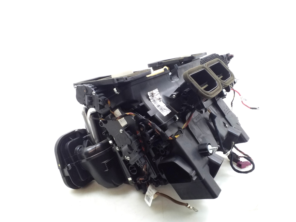 Naudotas Mercedes Benz E-Class Salono pečius ir jo detalės