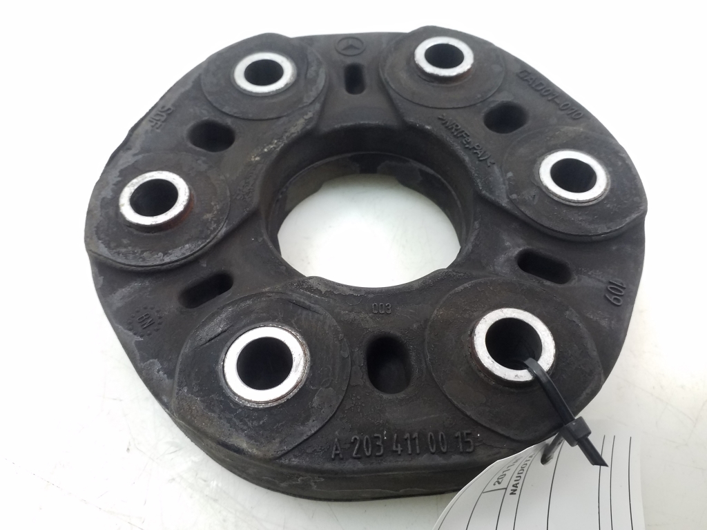 Naudotas Mercedes Benz E-Class Kardano guminė jungtis A2034110015