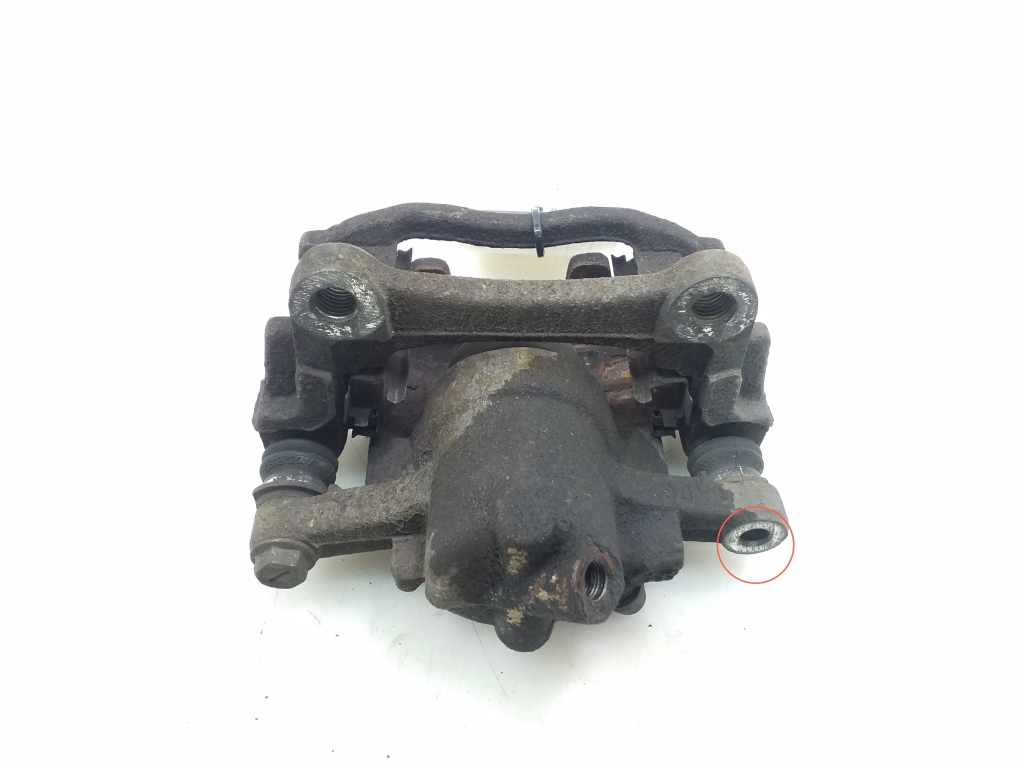 Used Mercedes Benz Vito Rear brake caliper A6364200383