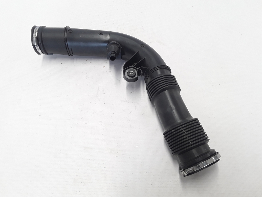 Used VOLVO XC90 Air intake hose 31657341