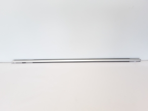 Naudotas VOLVO XC60 Priekinių durų juosta prie stiklo išorinė 31672915