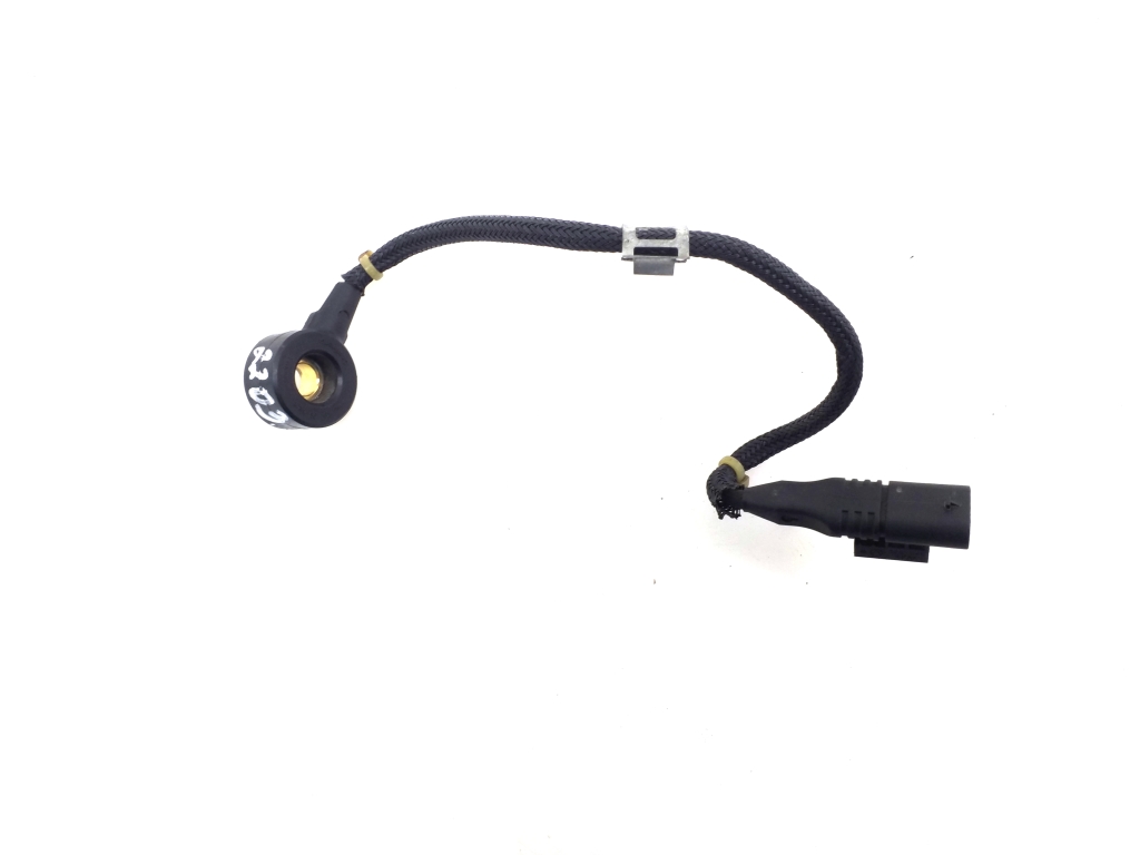 Used Mercedes Benz E-Class Detonation sensor A0071531228