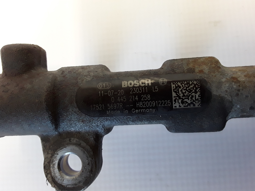 Used RENAULT Master High pressure fuel route 175215697R
