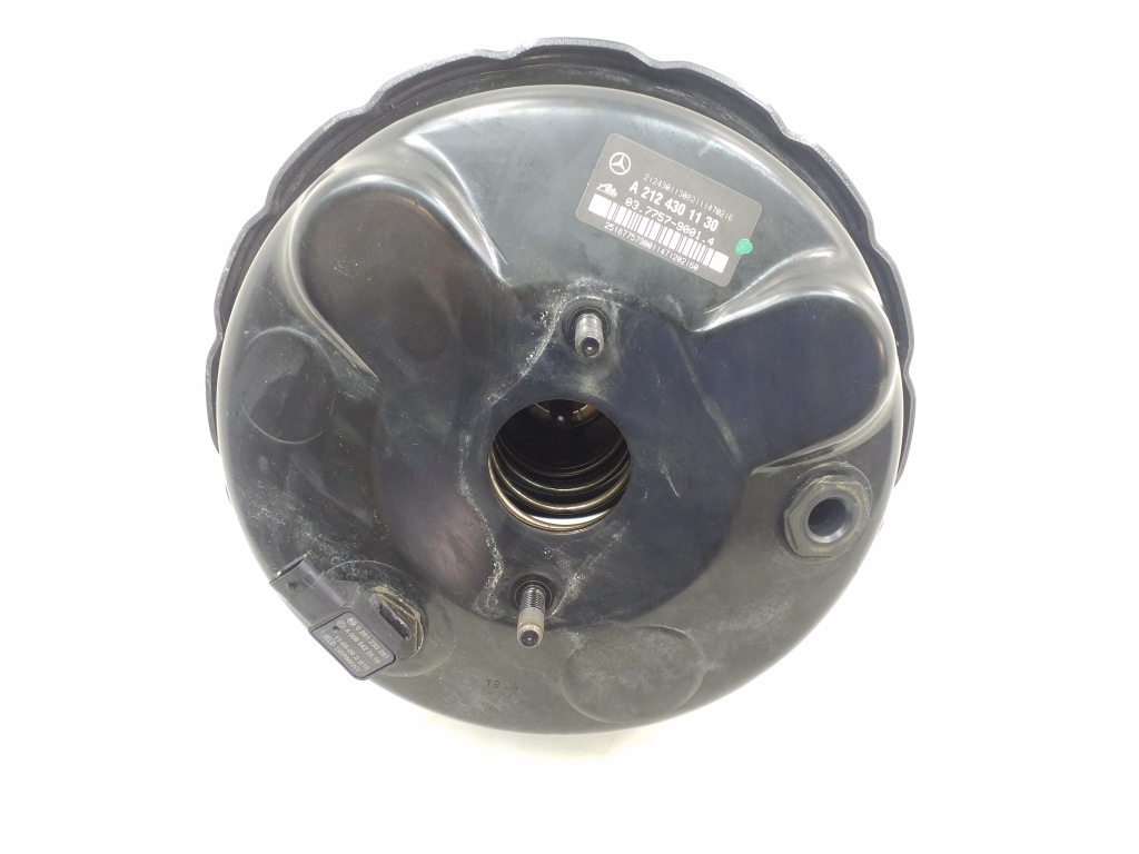 Used Mercedes Benz E-Class Brake vacuum bladder and its parts