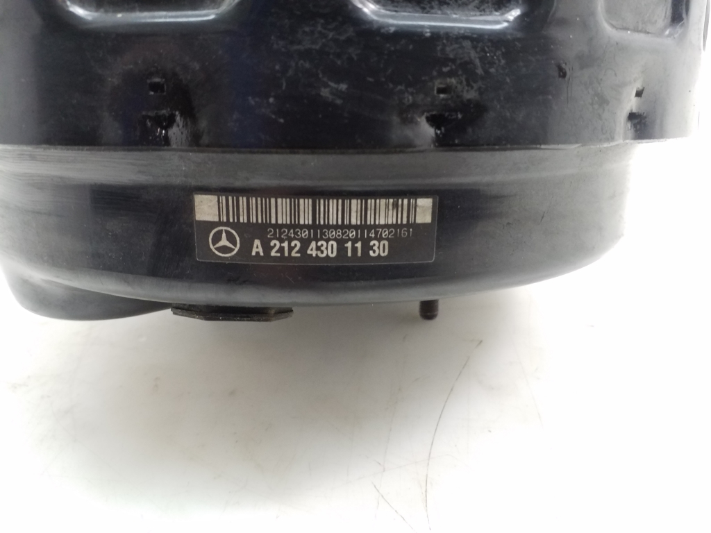 Used Mercedes Benz E-Class Brake vacuum bladder and its parts