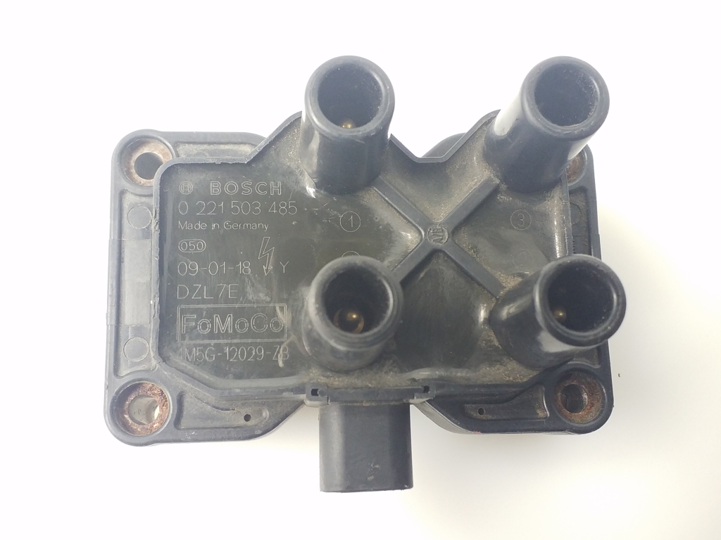 Used Ford Fusion Ignition coil 0221503485