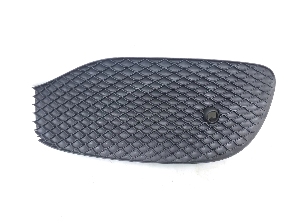 Used Mercedes Benz E-Class Front bumper fog lamp cover A2138851600