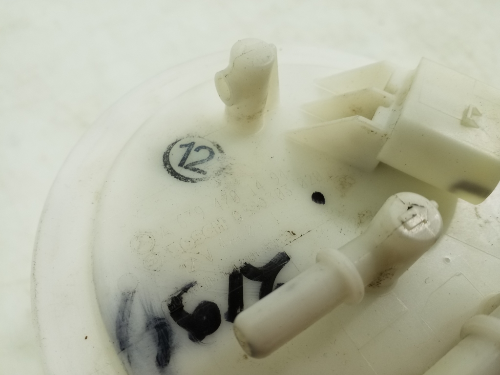 Used Mercedes Benz Vito Fuel pump in the tank A6394701494