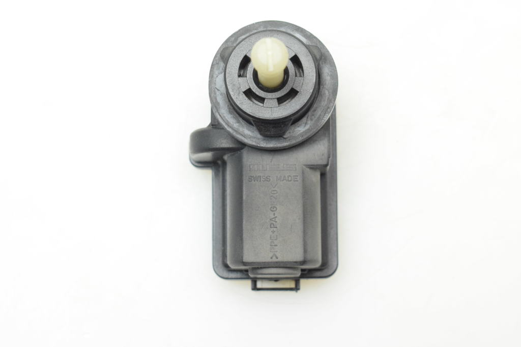 Used Volkswagen Golf Headlamp motor 1J0941295B