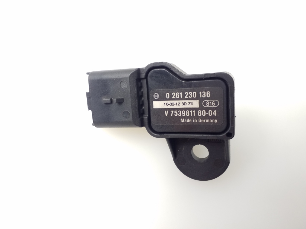 Used Peugeot 308 The sensor is different 0261230136