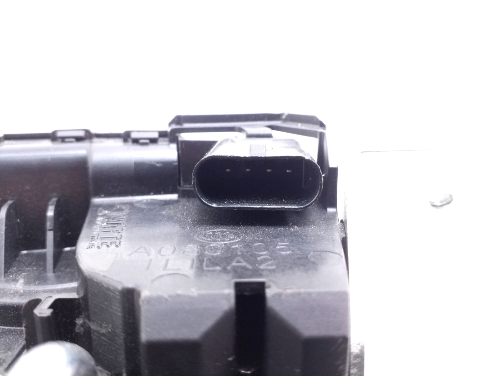 Naudotas Mercedes Benz C-Class Bagažinės dangčio užraktas A0997400300