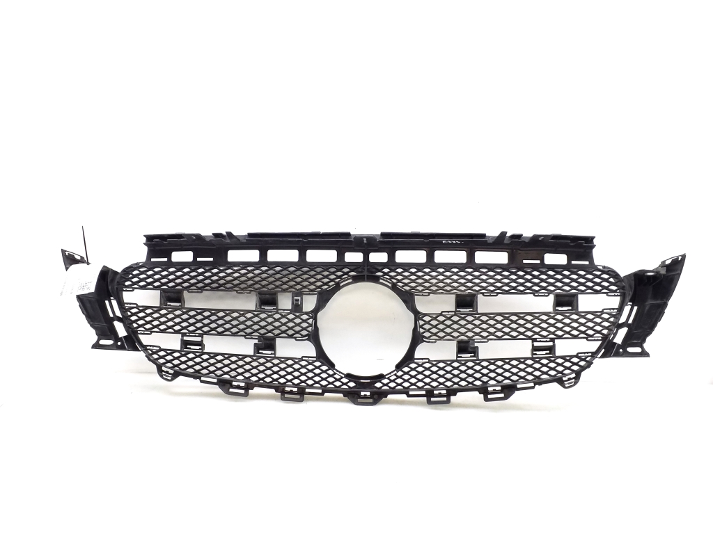 Used Mercedes Benz E-Class Front grille A2138880123