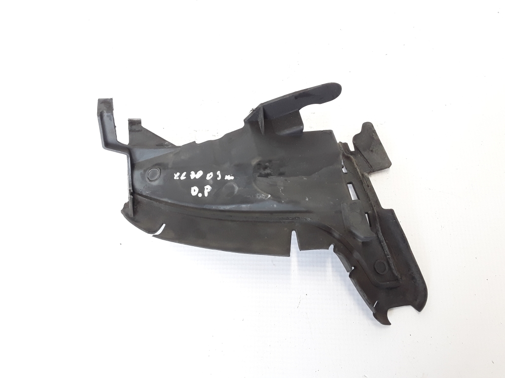 Used VOLVO XC70 Air deflector cooling radiator 30796390