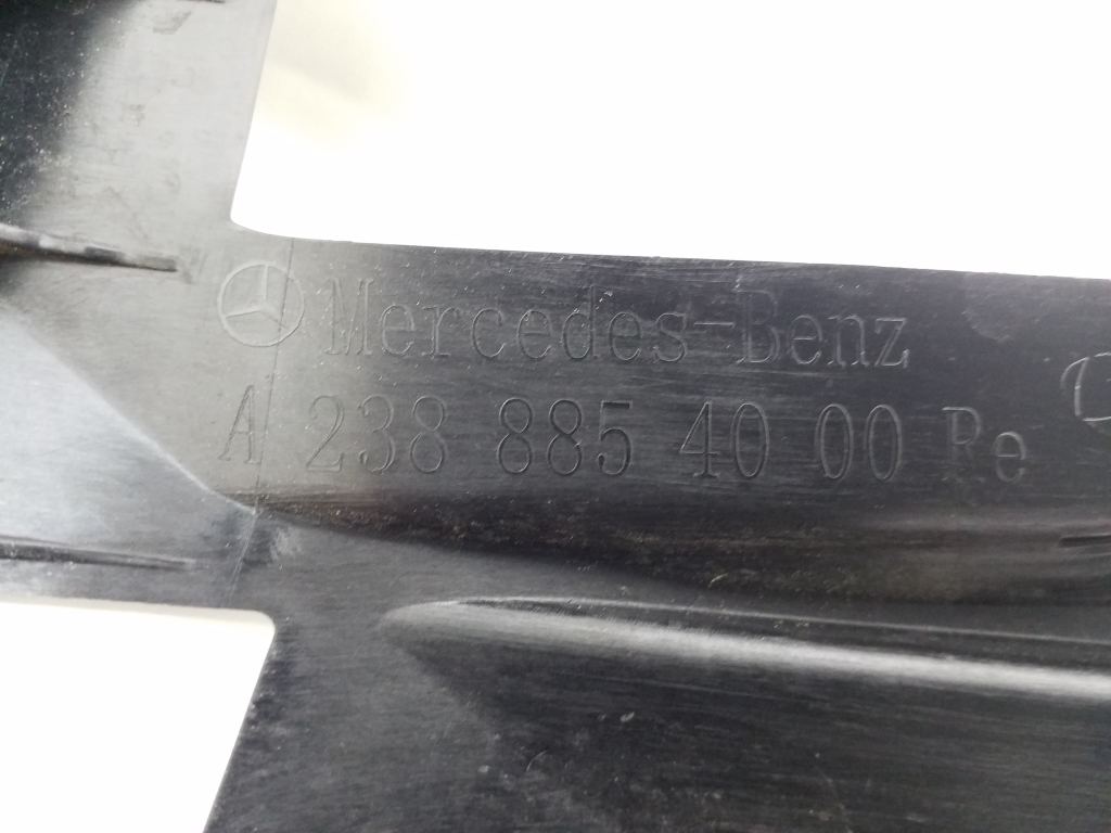 Used Mercedes Benz E-Class Rear bumper bracket A2388803400