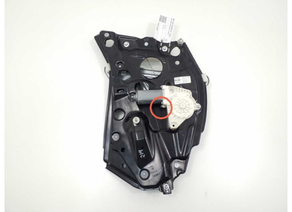 Naudotas Mercedes Benz E-Class Galinės fortkės stiklo pakėlėjas ir jo ...