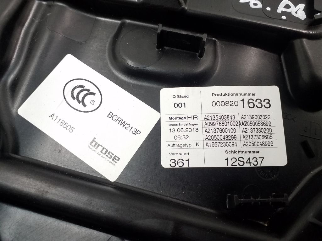 Naudotas Mercedes Benz E-Class Galinių šoninių durų stiklo pakėlikas ir ...