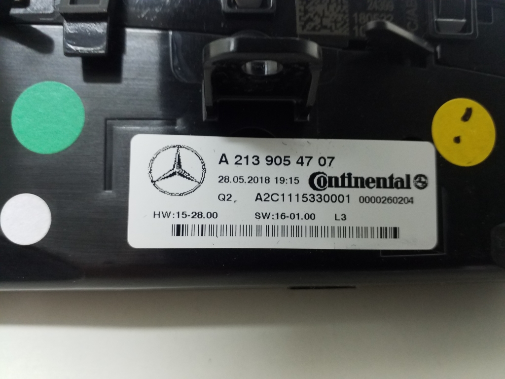 Used Mercedes Benz E-Class Interior shoulder control panel A2139054707
