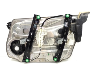 Naudotas Mercedes Benz E-Class Priekinių durų stiklo pakėlėjo ...