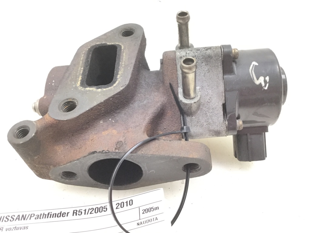 Used NISSAN Pathfinder EGR valve