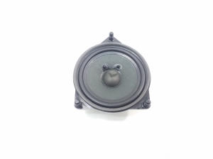 Used Mercedes Benz E-Class Sealing rubber under the hood A2138870098