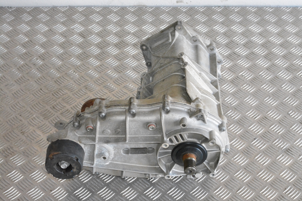 Used AUDI Q7 Distribution box 0BU341010N