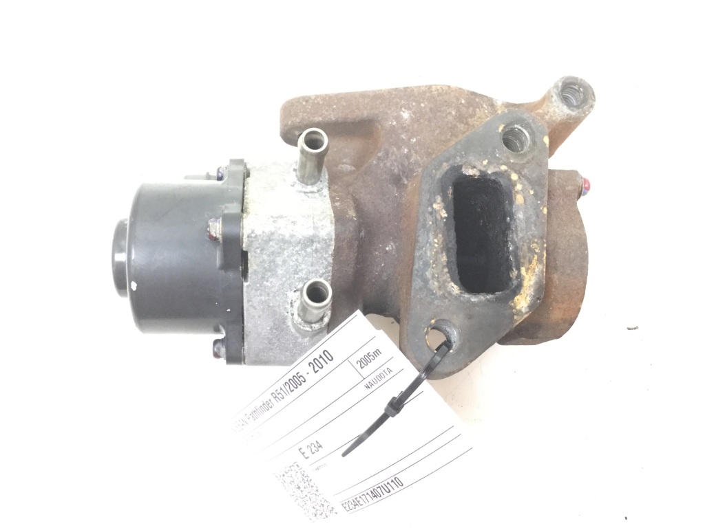 Used NISSAN Pathfinder EGR valve
