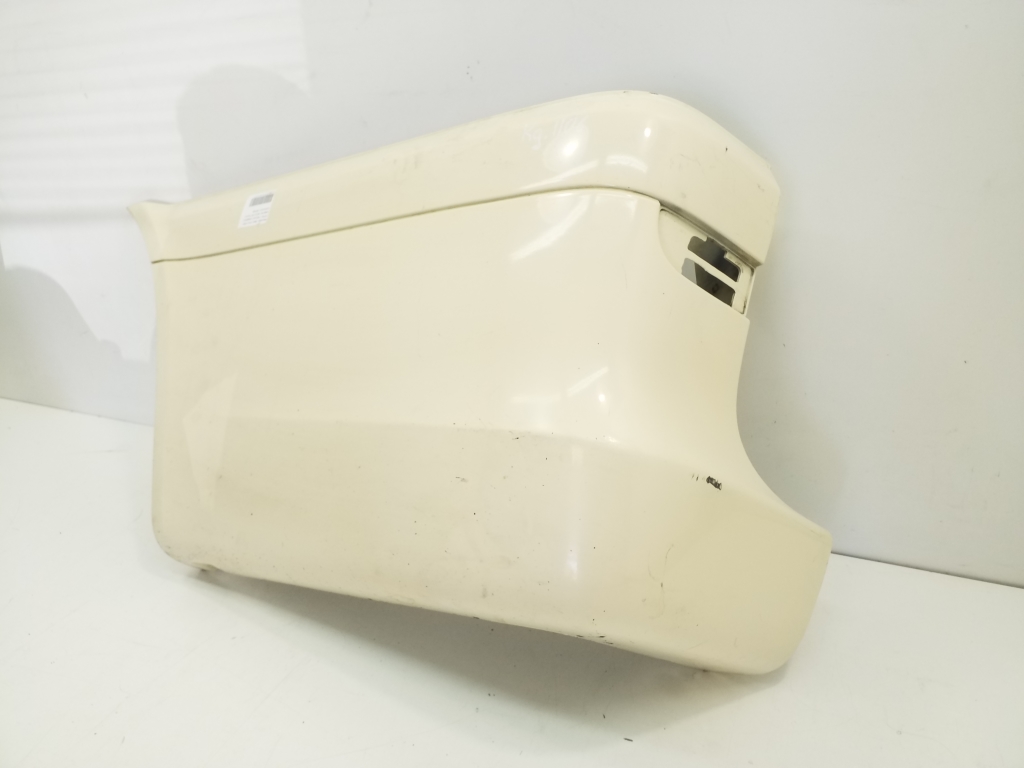 Used Mercedes Benz Vito Corner part of the rear bumper A6398801871