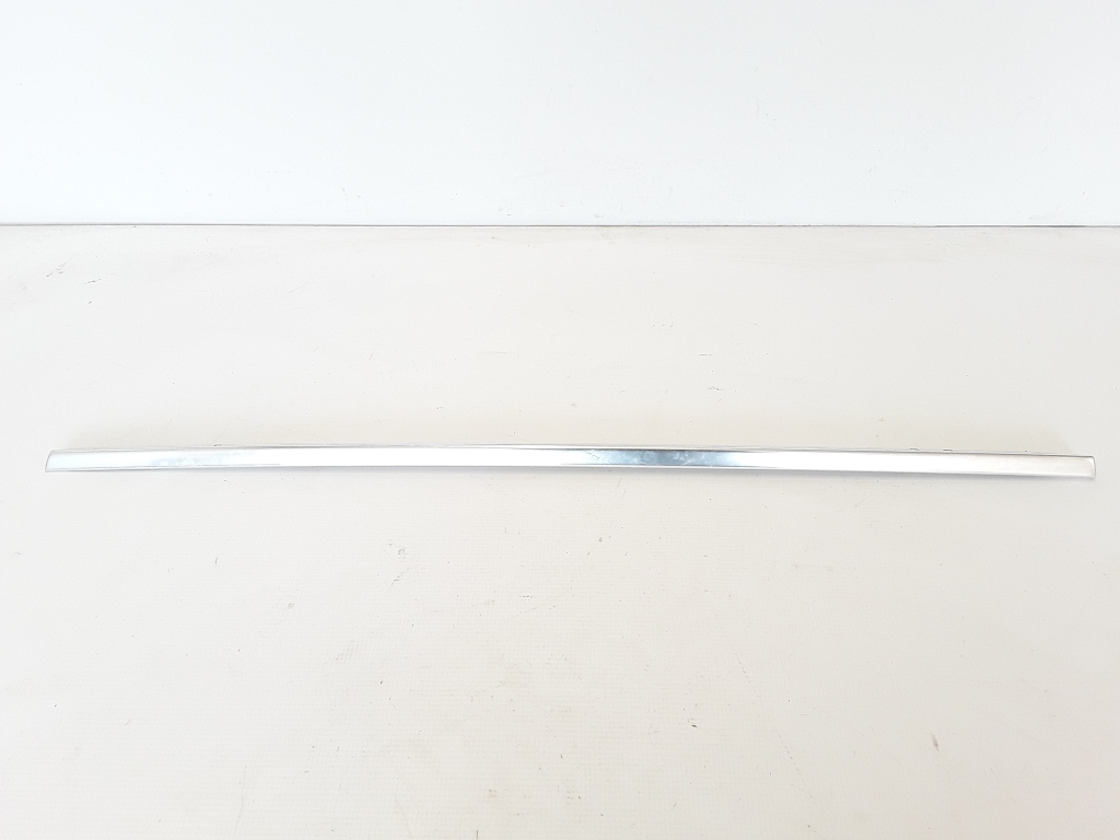 Naudotas BMW 5 SERIES Galinių šoninių durų juostelė prie stiklo išorinė ...