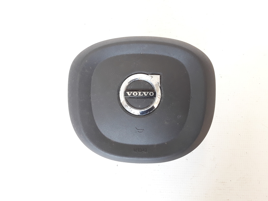 Used VOLVO XC90 Airbag steering wheel 39825814