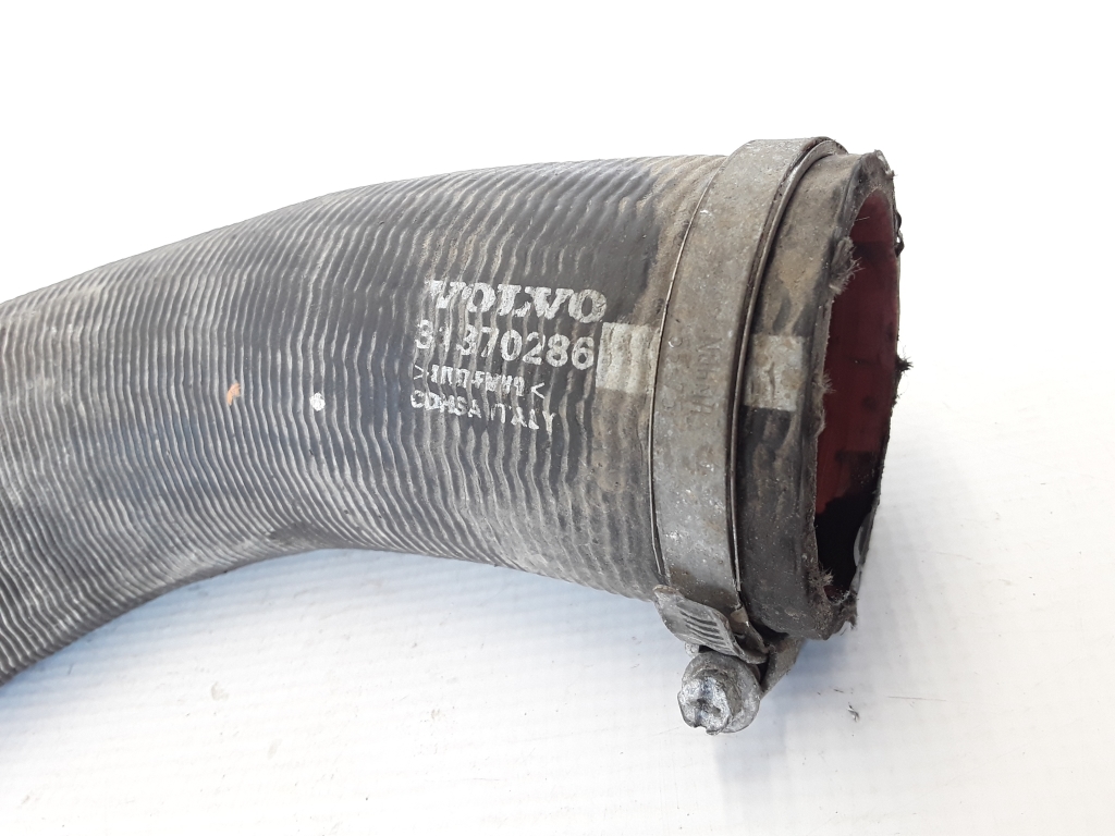 Used VOLVO XC60 Intercooler hose 31370286