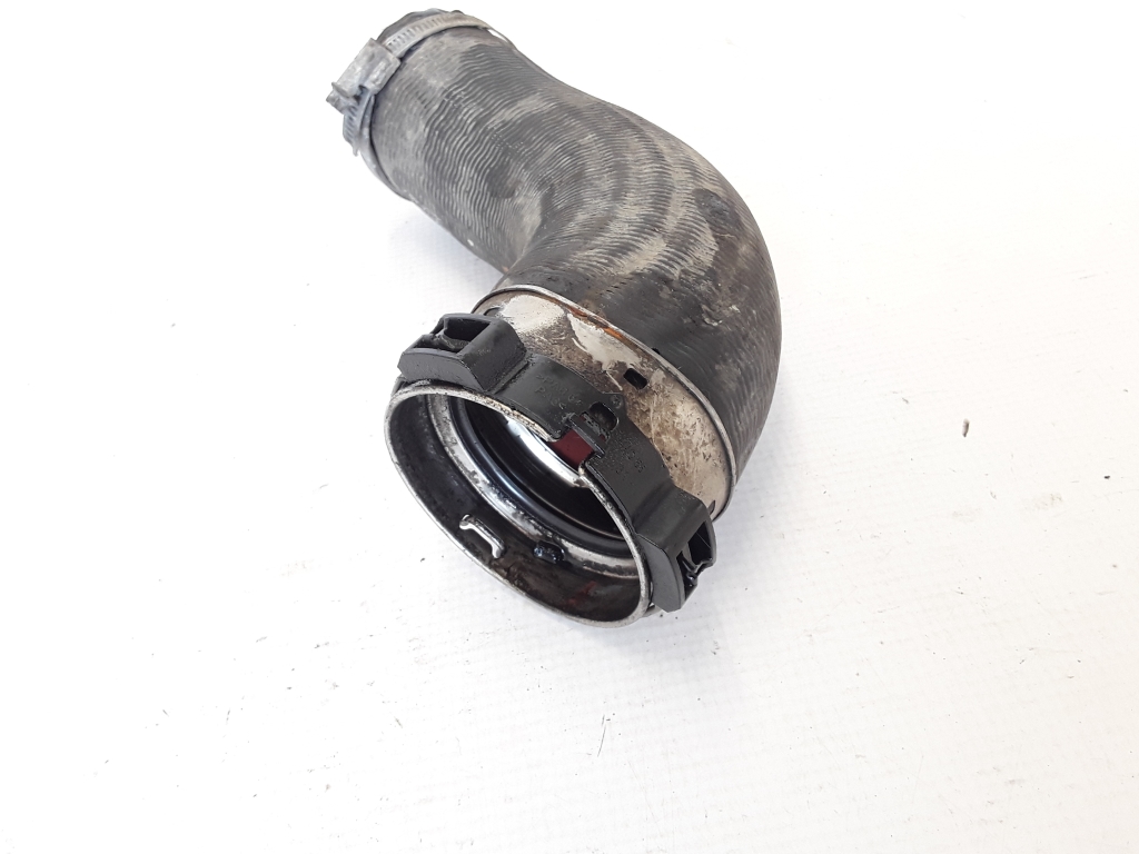 Used VOLVO XC60 Intercooler hose 31370286