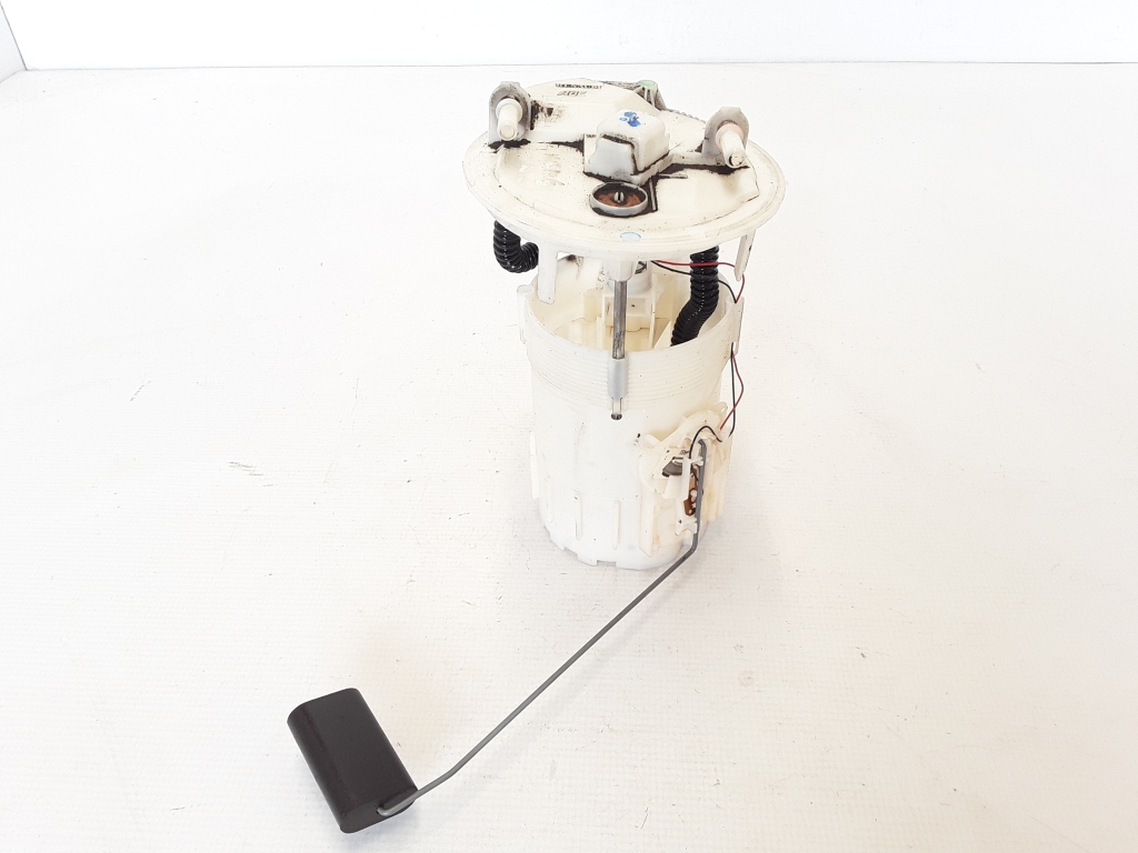 Used RENAULT Kangoo Fuel level gauge in the tank 8200841249