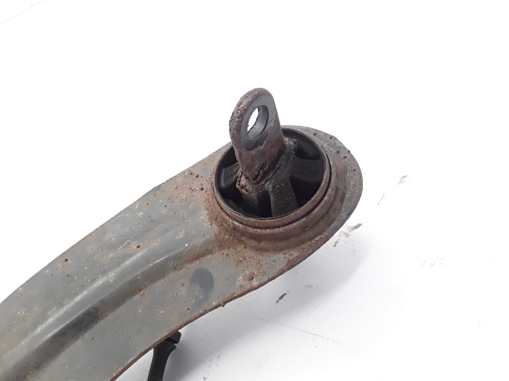 Used VOLVO V50 Rear hub stump without bearing 30736776