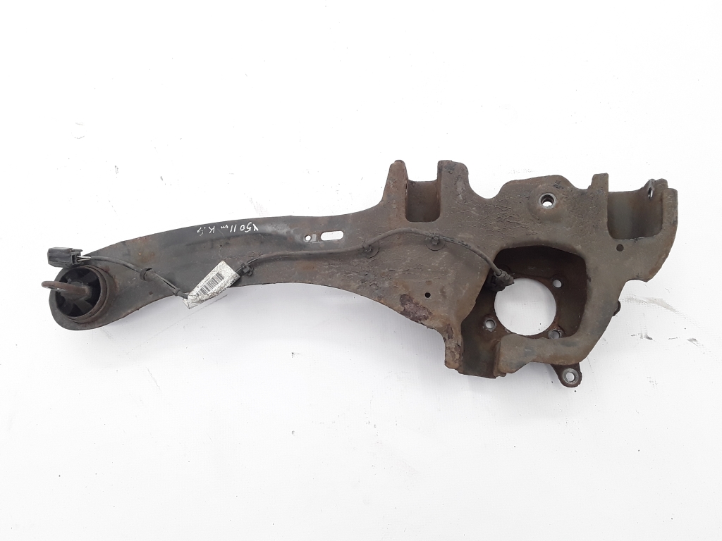 Used VOLVO V50 Rear hub stump without bearing 30736776