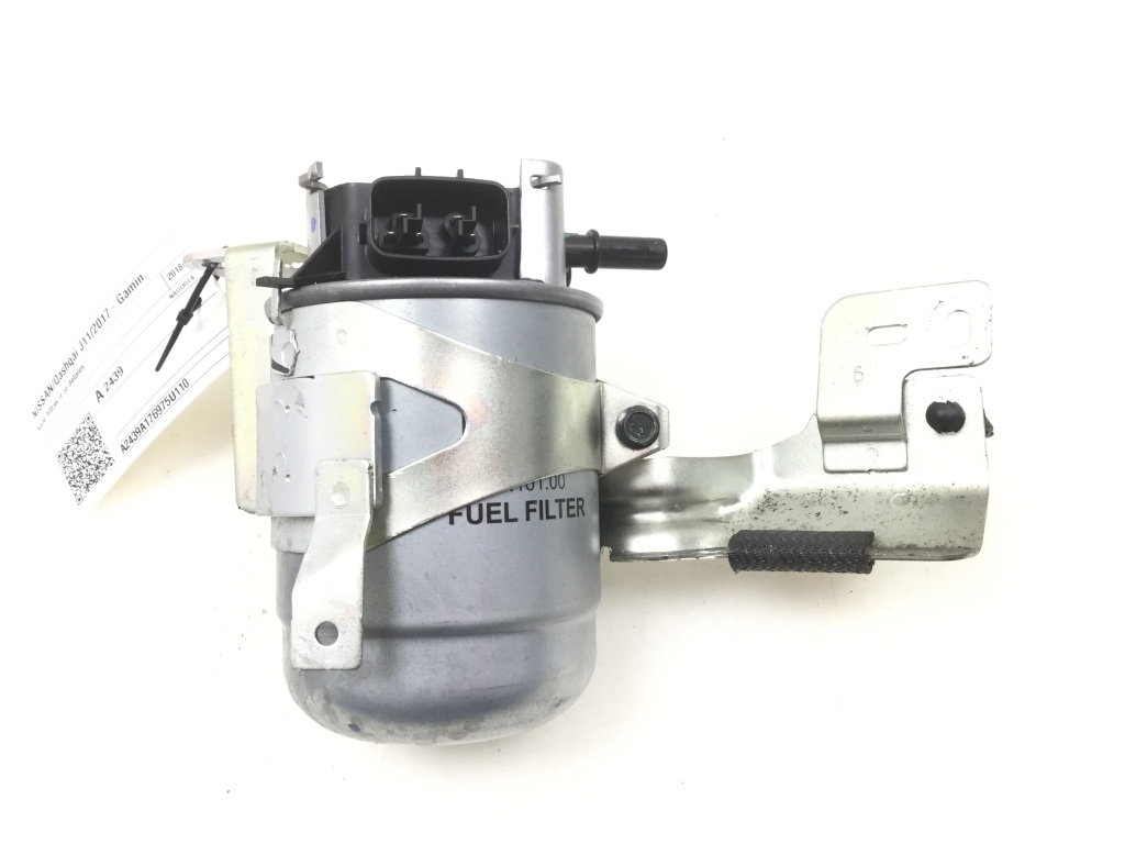 Used NISSAN Qashqai Fuel filter and its parts